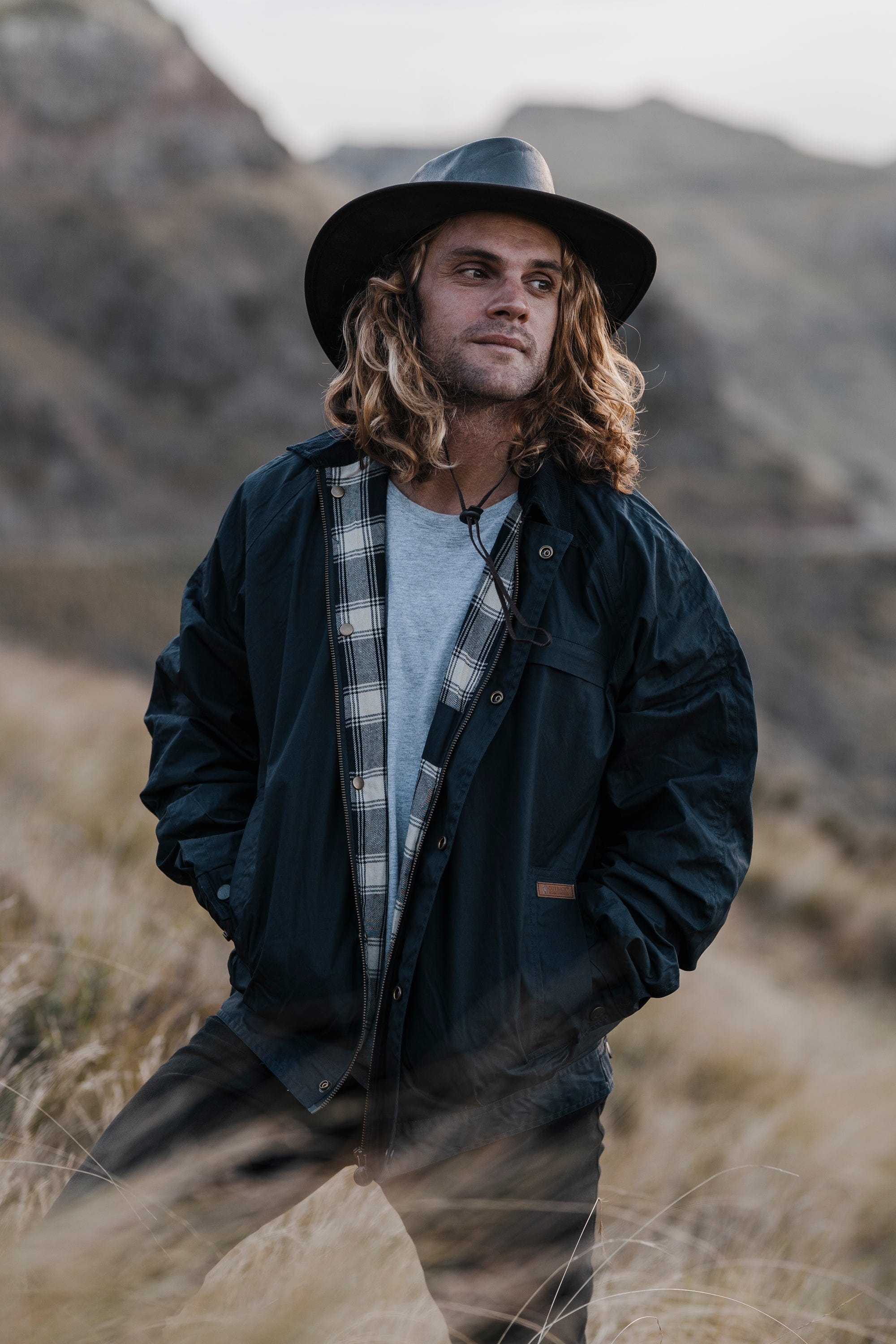 Outback Trading: Outdoor Apparel, Oilskin Jackets, Vests, Hats, Shirts ...